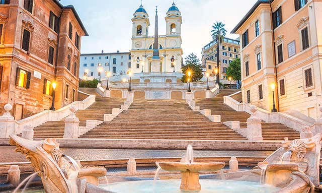 Escaleras Famosas En Roma Prohíben A Los Turistas Sentarse En Las